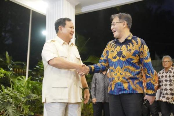 Gerindra Siap Terima Budiman Sudjatmiko Jadi Kader Gerindra Siap Terima Budiman Sudjatmiko Jadi Kader